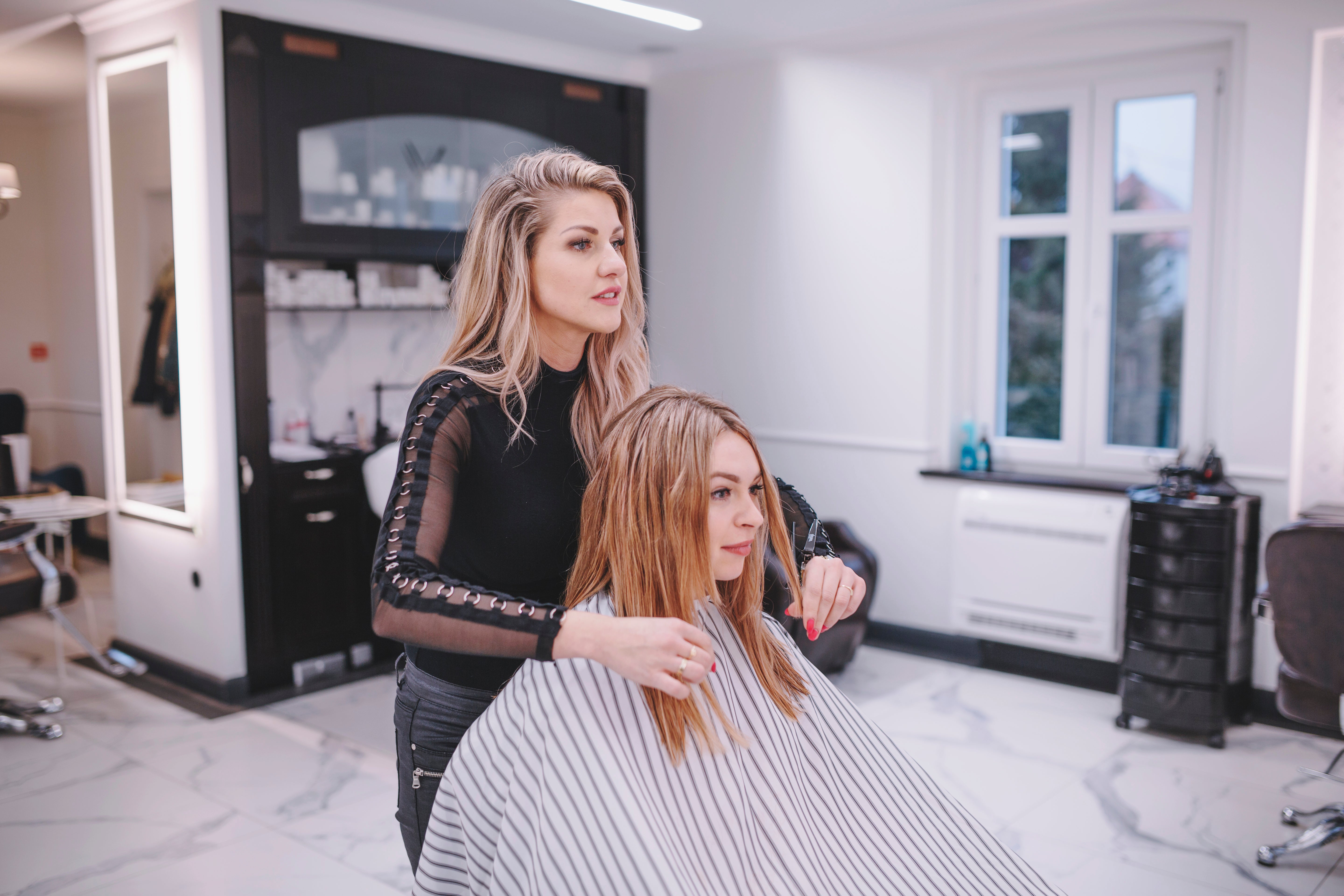 Affordable & Stylish Hair Salon Bowmanville Options You’ll Love – Moda Salon